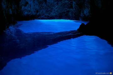 Blue & Green Cave | Tour from Hvar | HvarBoats
